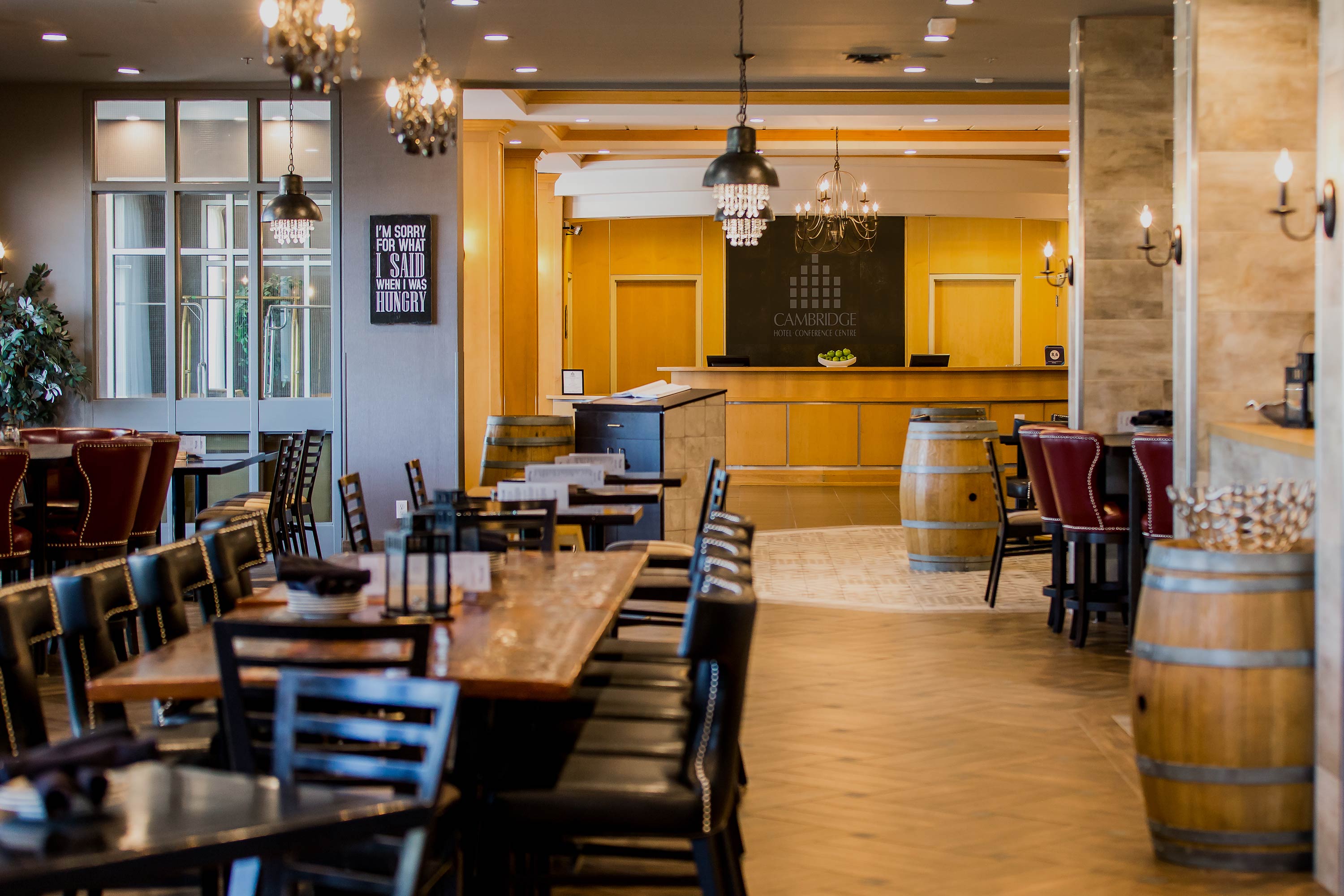 Cambridge Hotel & Conference Centre Hotel Reservations & Restaurants